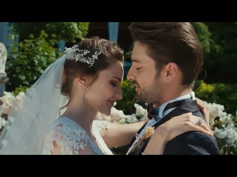 Alp Navruz Ve Alına Boz'un Setten Mutlu Anları!!