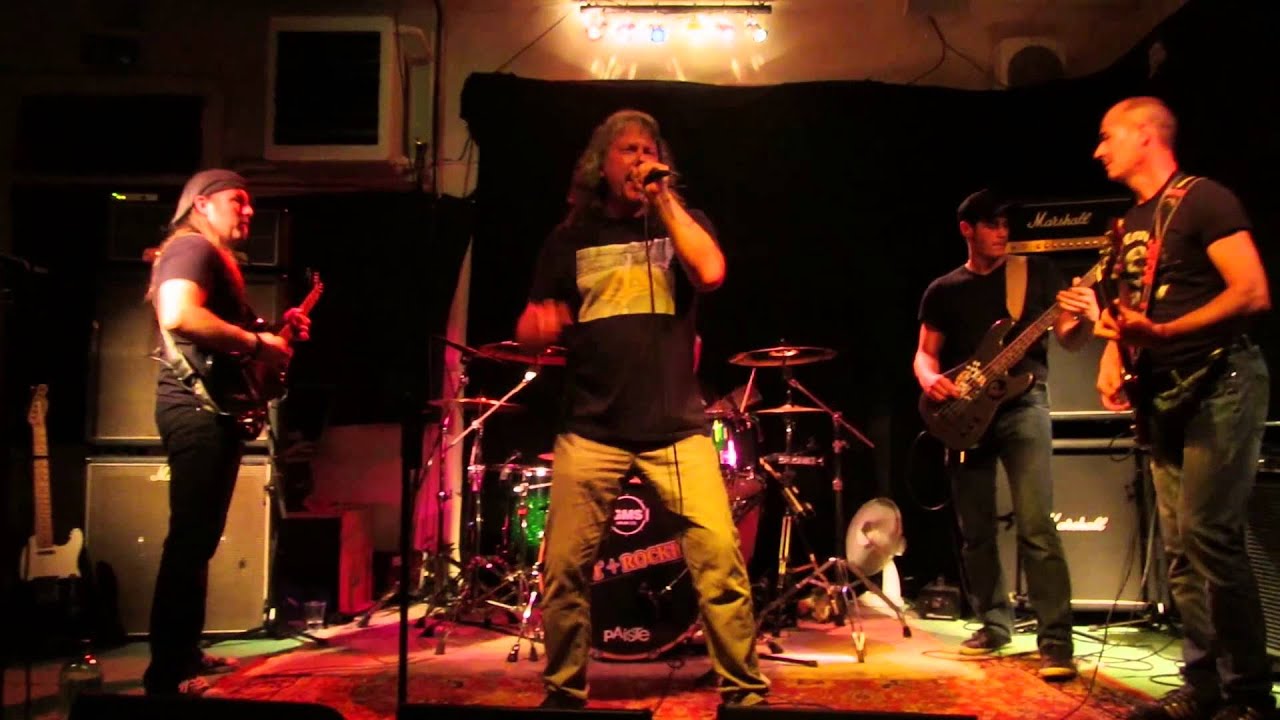 HOT+ROCKIN - Mean Bone - YouTube