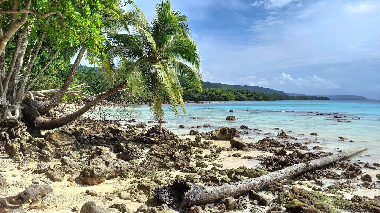 Vanuatu - Espiritu Santo island - Lonnoc beach & snorkeling, relaxing ...