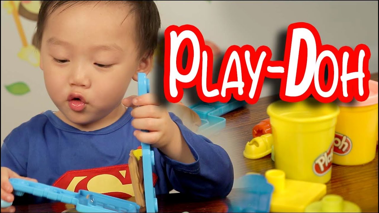 GIANT Play Doh Chef Supreme Playset 3 Meals and DESSERT part 1 - YouTube