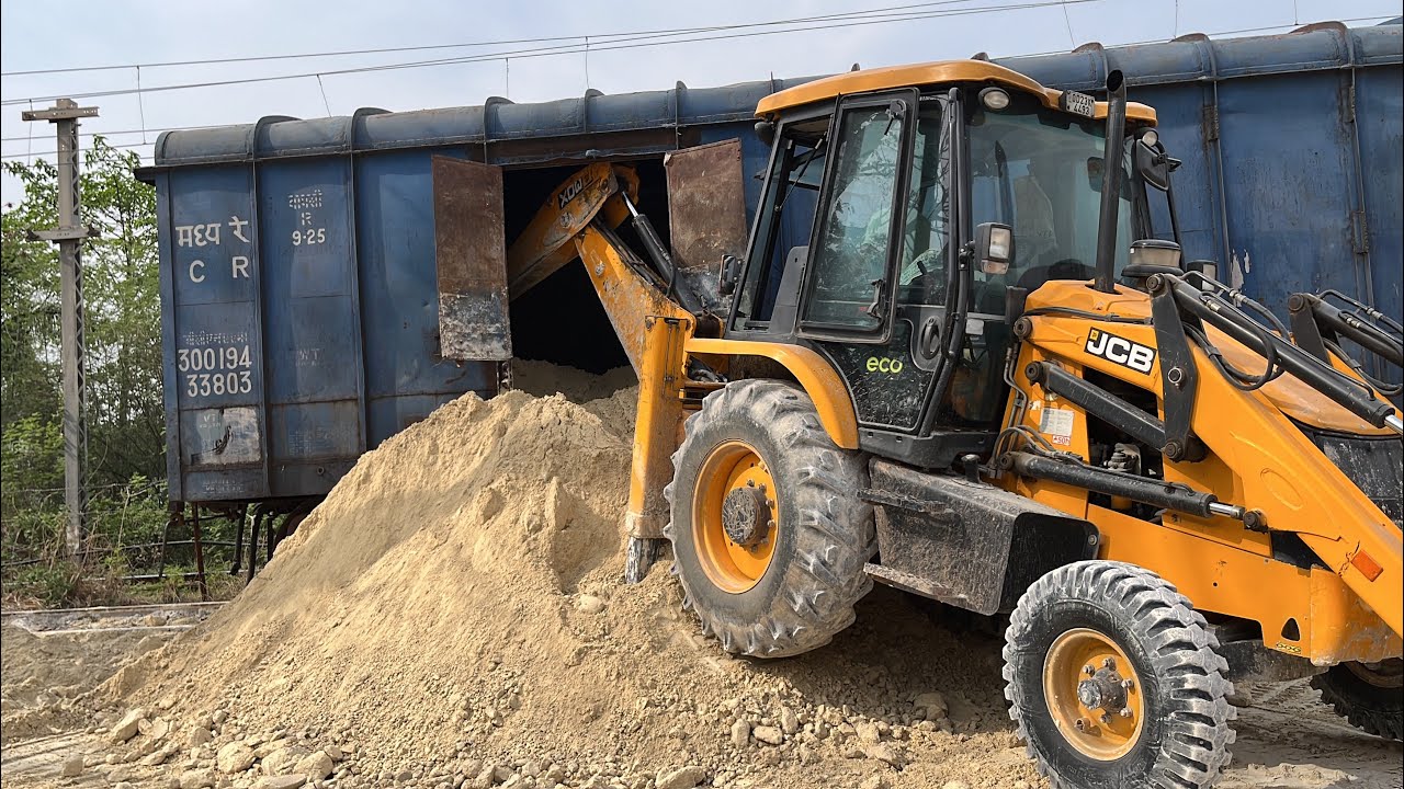 Jcb 3dx Xtra Plus Backhoe Loader Working For Unloading Gypsum From ...