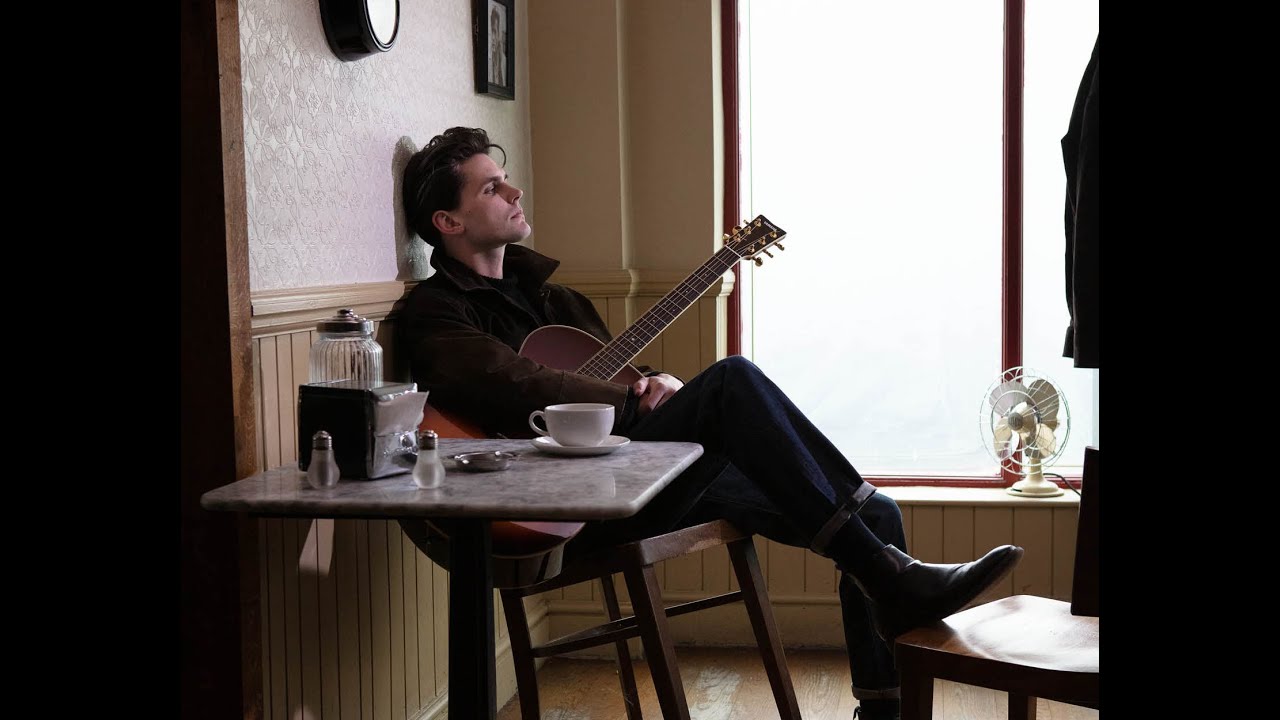 Tom Webber - I'm Yours (Official Video) - YouTube