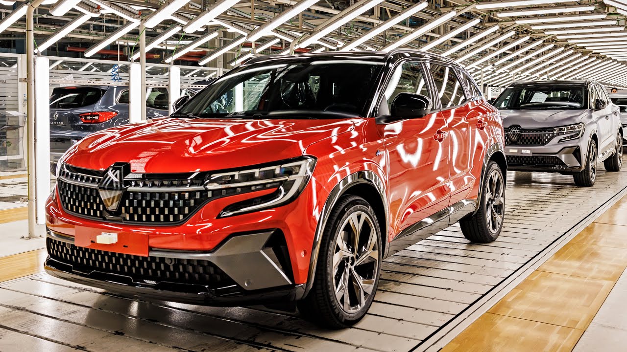 2023 Renault Austral PRODUCTION LINE & ADAS Adjustment - YouTube