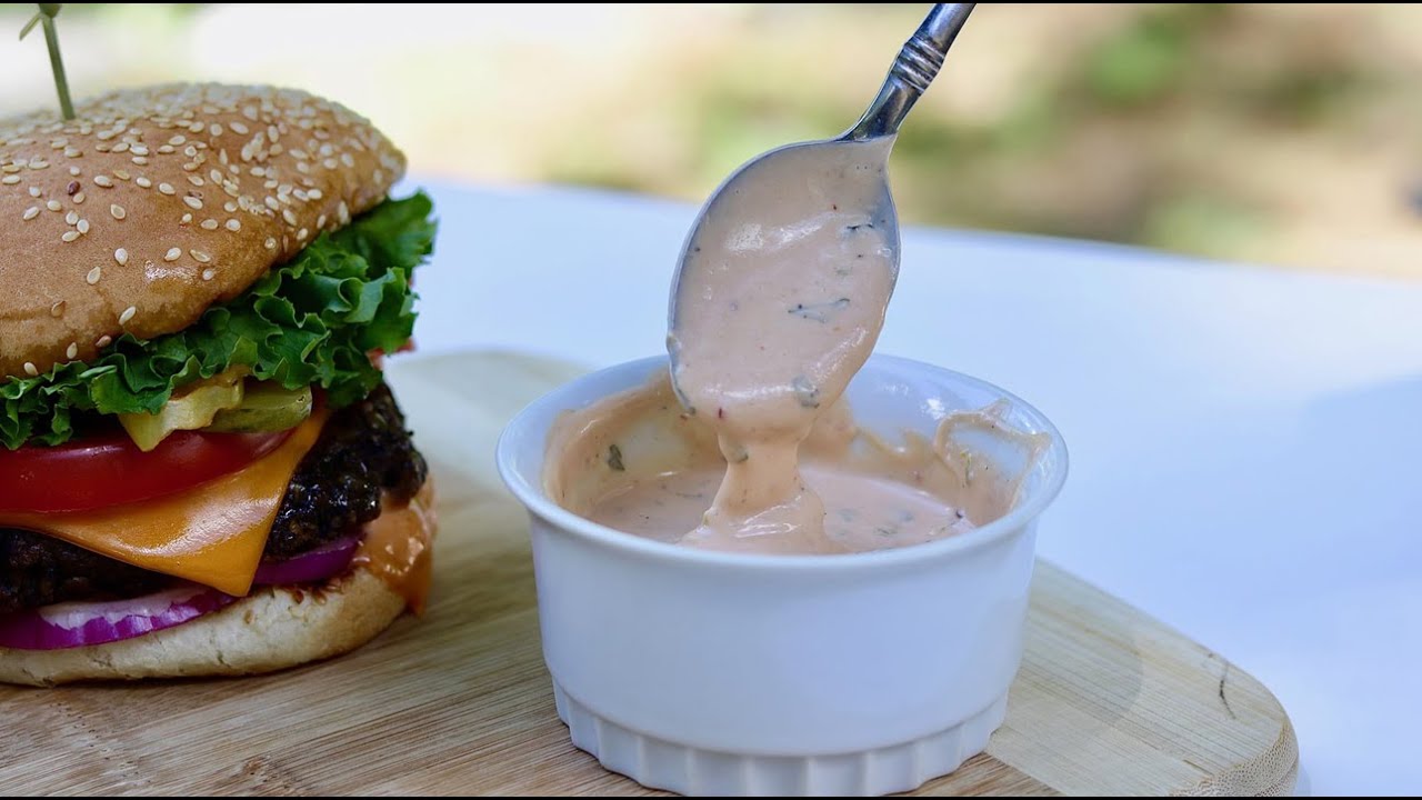 Napravite domaći burger sos, sasvim jednostavan i veoma ukusan premaz ...