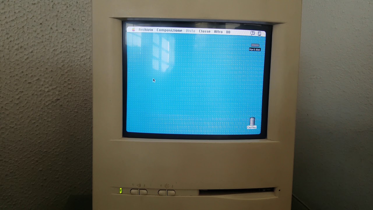 Macintosh Color Classic Power ON and test in 2018 - YouTube