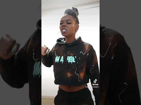 If Home Alone was a black movie @Danielle "Derby" Hawkins #Shorts - YouTube