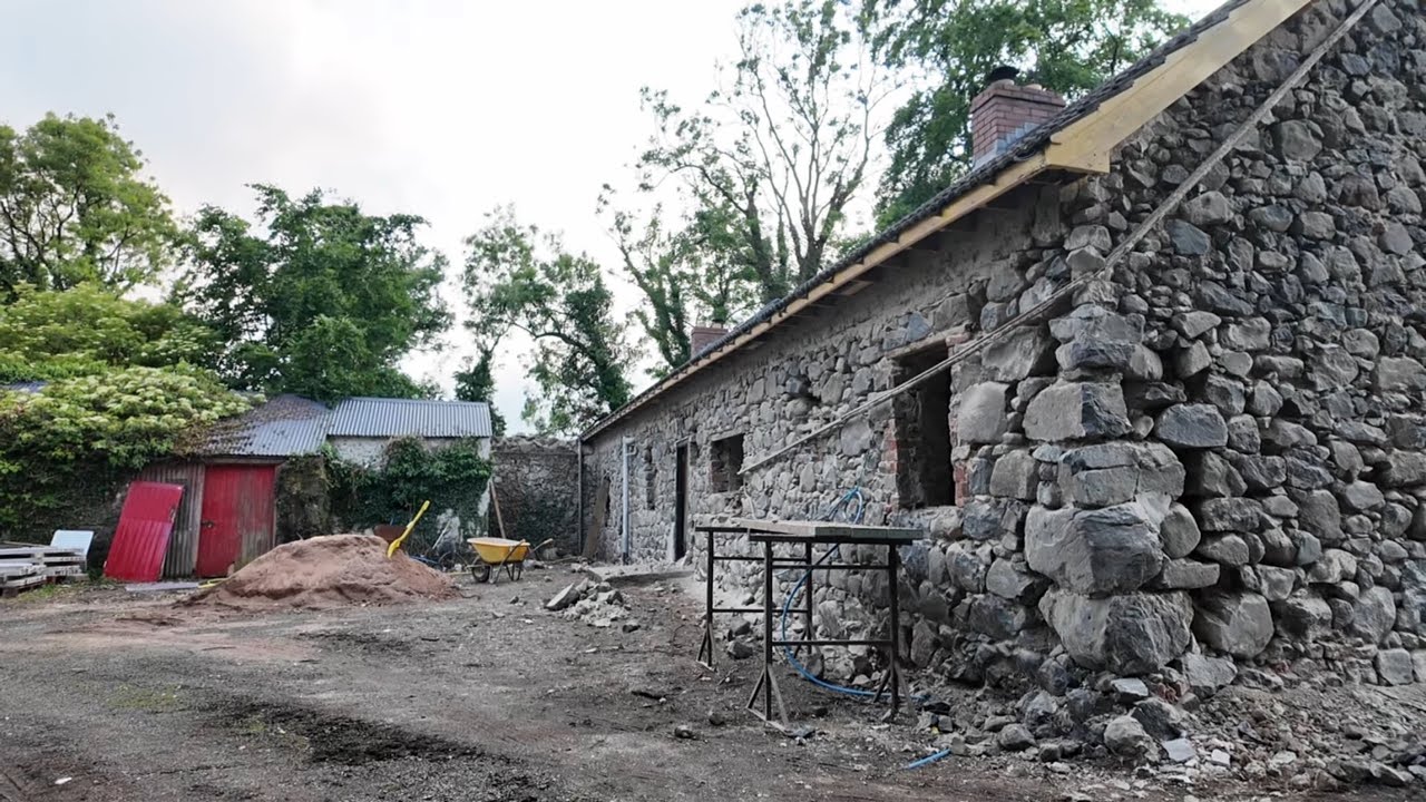 Different video to usual - A sad update in Rock cottage’s renovation ...