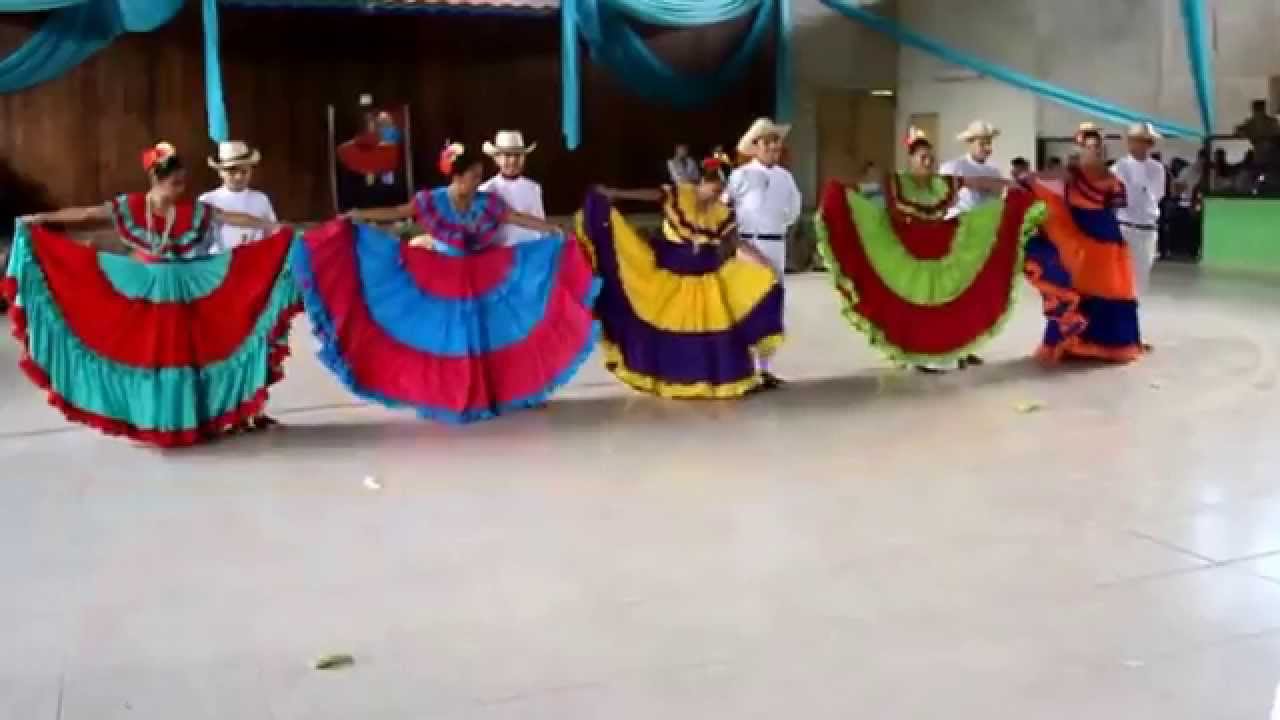 La Tusa y El Cascareño - YouTube