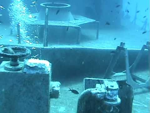 Wreck diving Malta P31 patrol boat - YouTube