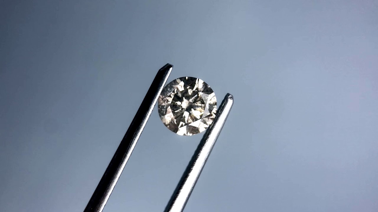 0.69ct 5.41x5.38x3.48mm Round Brilliant DDL4843 - YouTube