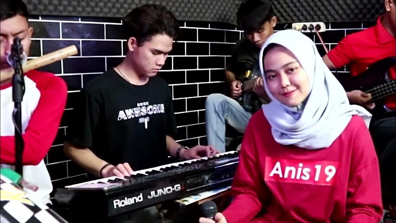 LINTANG RAINA YATI LARASATI FEAT SONJAYA LATIAN MUSIK TENGDUNGYU AAN ANISA FEAT DANSUL - YouTube