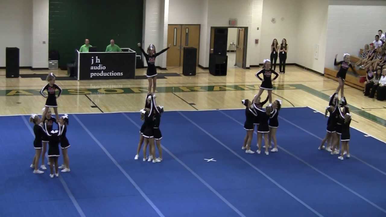 2013 West Jackson Middle School at Grayson Cheerleading Competition ...