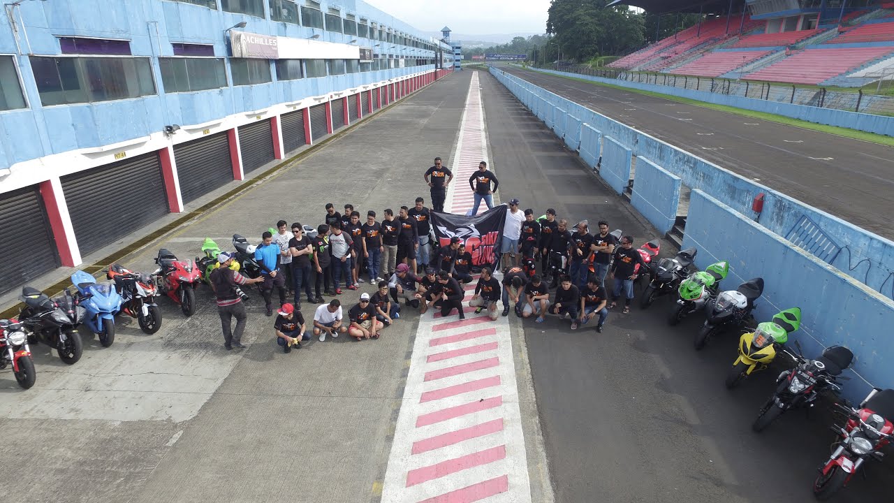 BIGBIKE LOVERs Track Day at Sentul International Circuit - YouTube