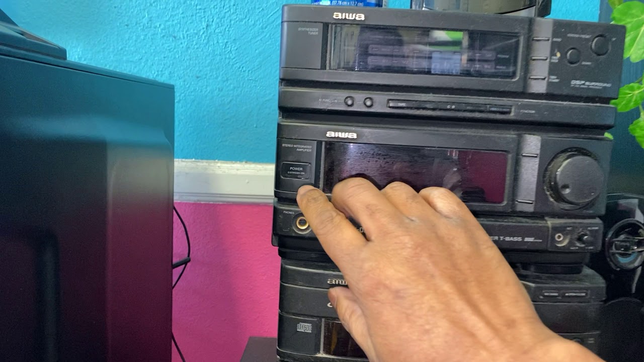 Vintage 80s Stereo System - YouTube