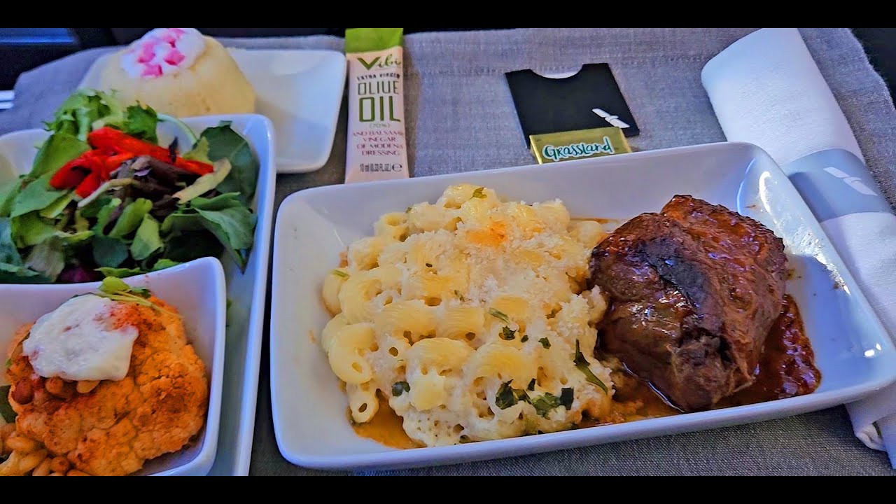 American Airlines Business Class Food! Breakfast & Dinner First Class ...