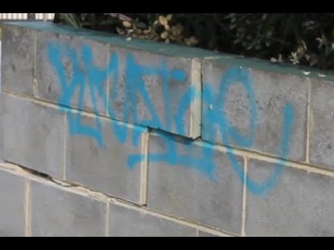 How to remove spray can paint graffiti from Bessa Block - YouTube