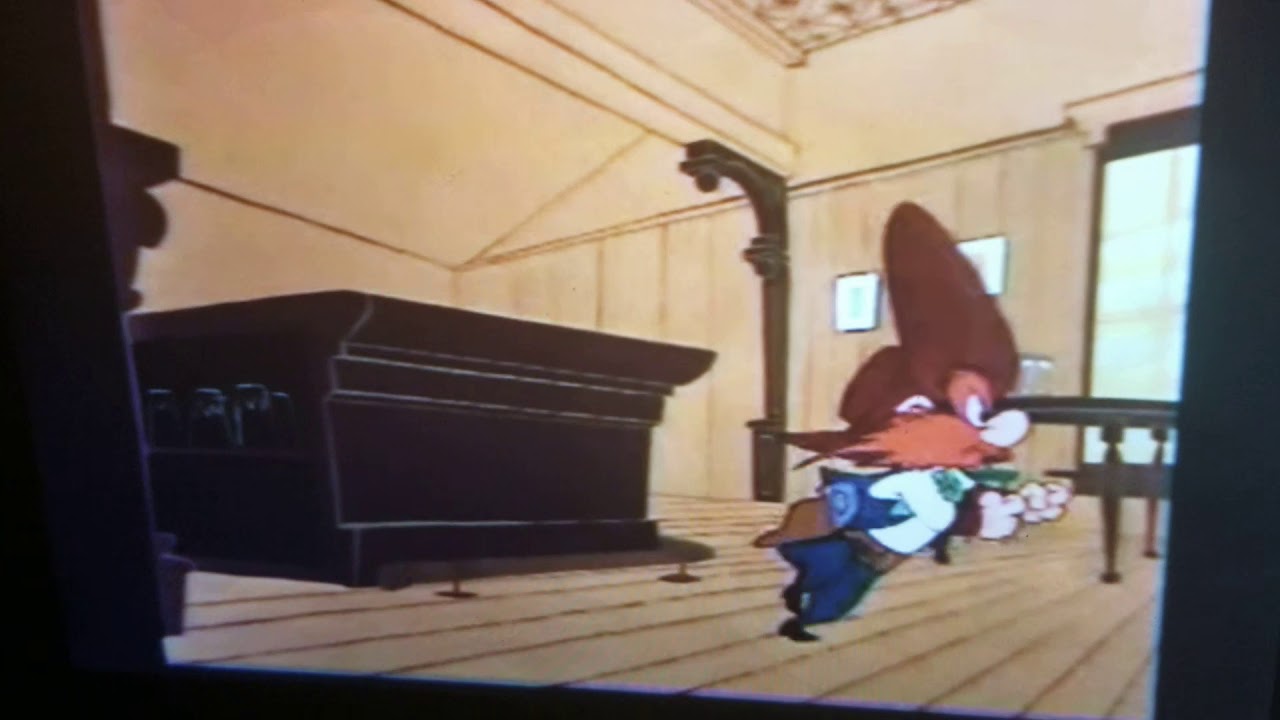 Yosemite Sam trying to catch the train - YouTube