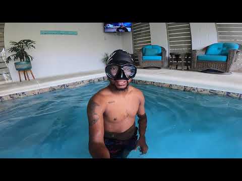 TESTING OUT THE GOPRO HERO 9 WATERPROOF (POOL VIDEO) - YouTube