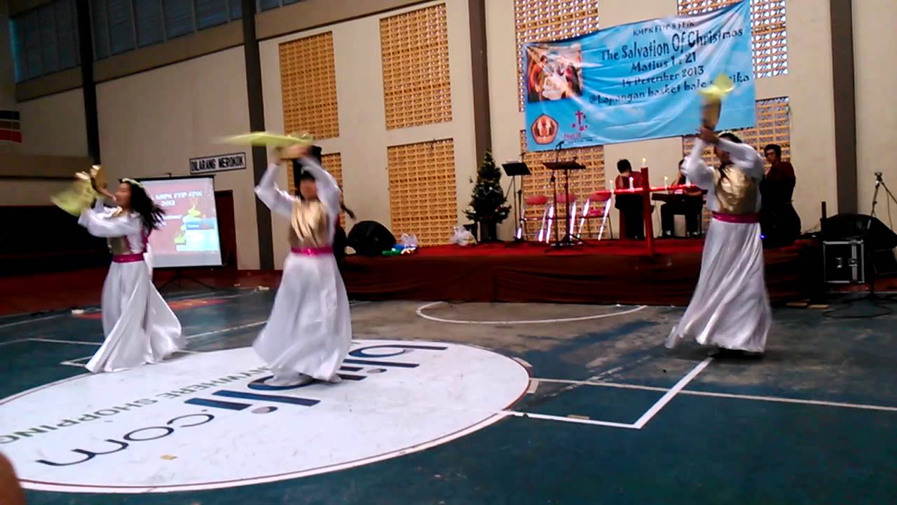 TIM TARI - NATAL KMPK FTIP-FPIK 2013 - YouTube