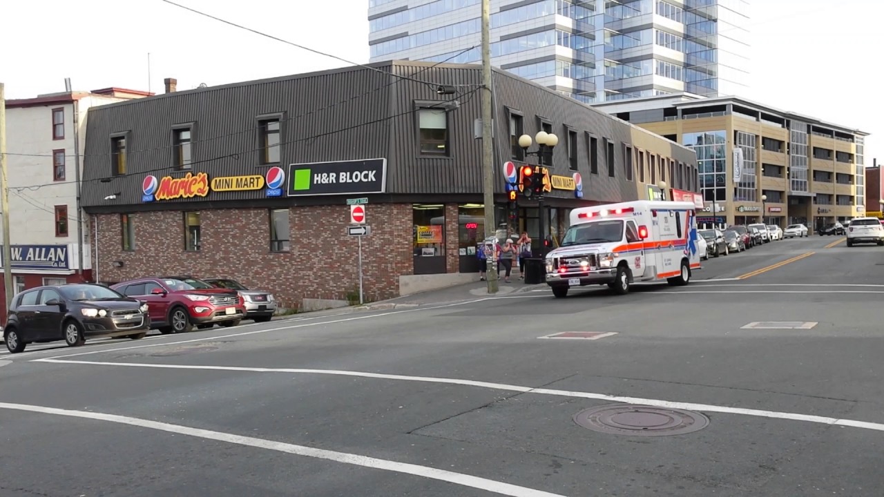 Eastern Health Ambulance Arrive to Seizure - YouTube