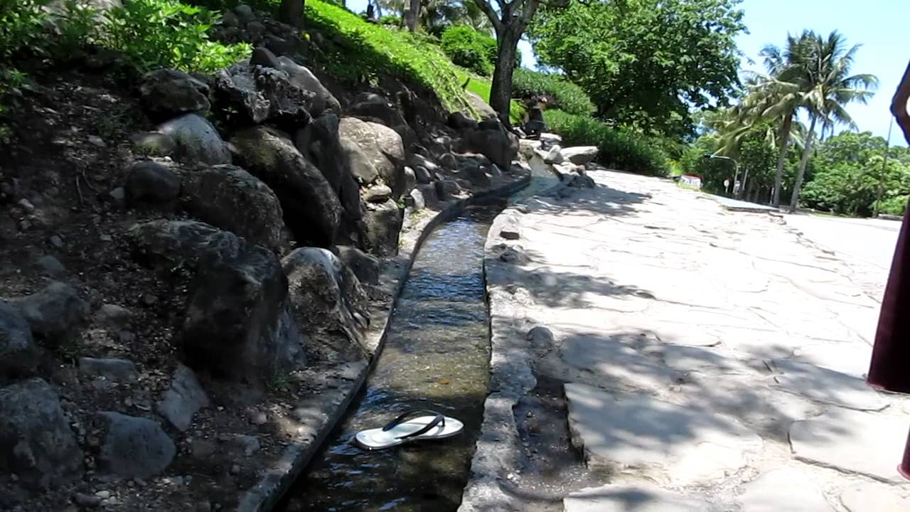 Water Flowing UP! - YouTube