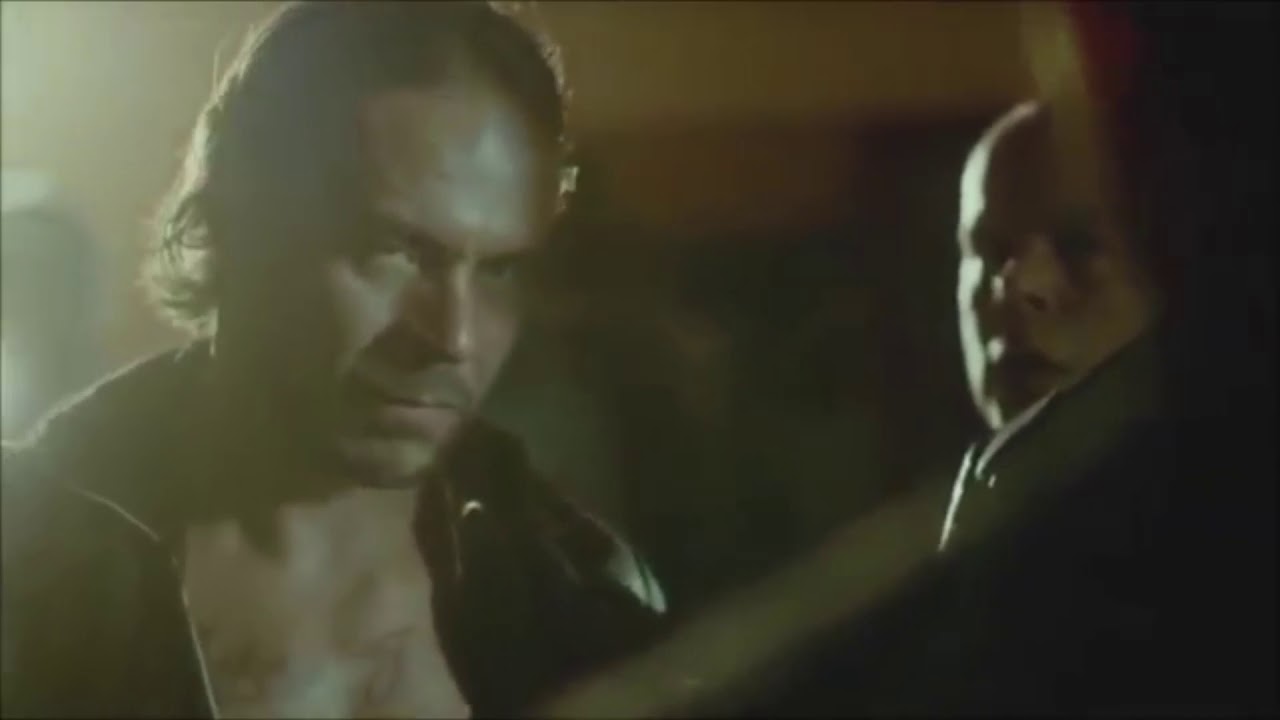 Johan Falk - Seth Rydell knockar en Paki - YouTube