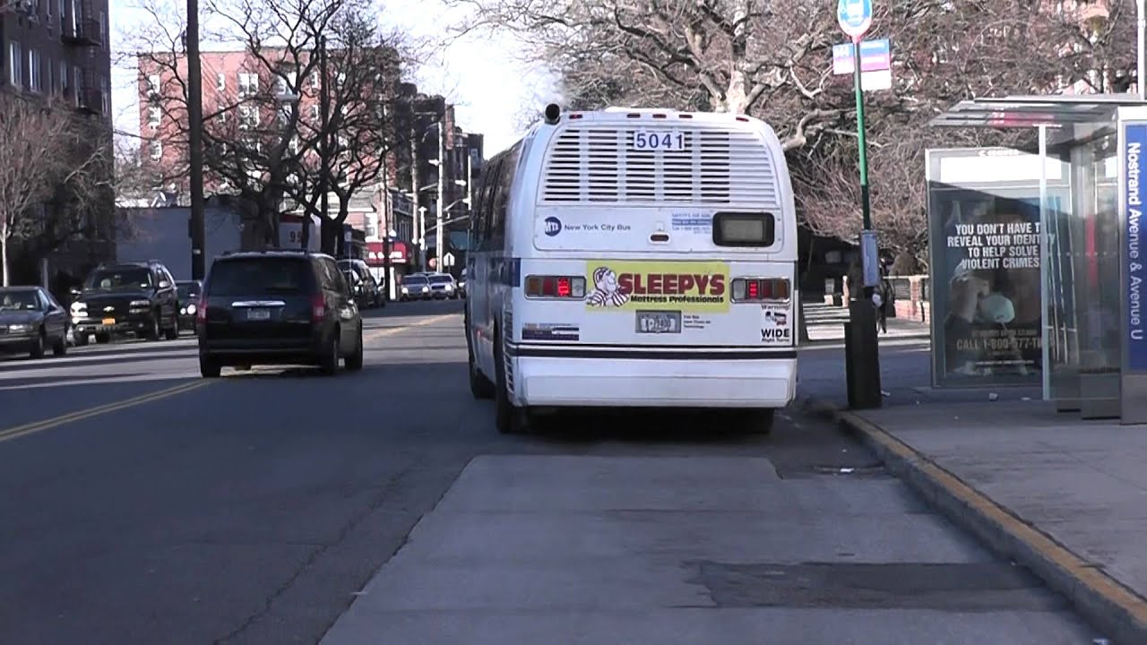 5041 and 5044 on the B44 - YouTube