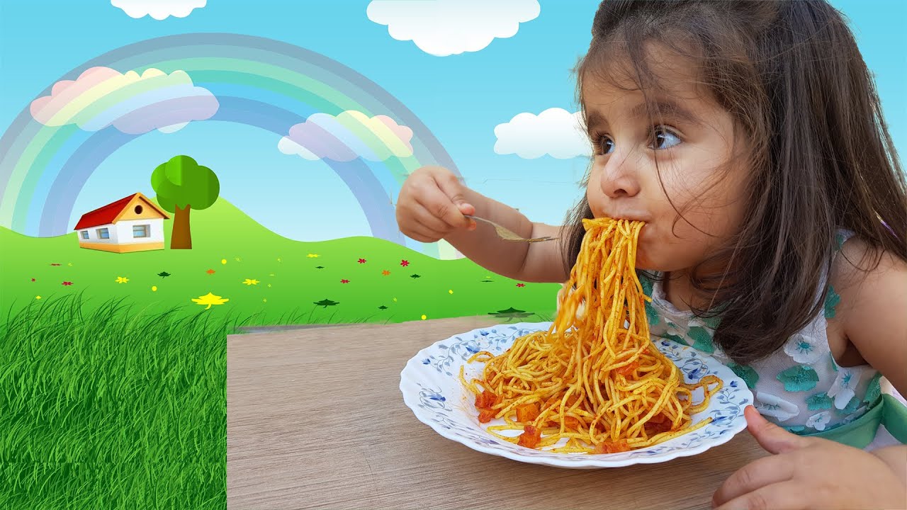 Kids love spaghetti - YouTube