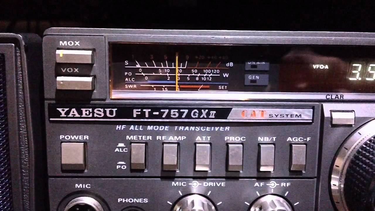 YAESU FT-757GX2 EARLY MORNING 80 METERS - YouTube