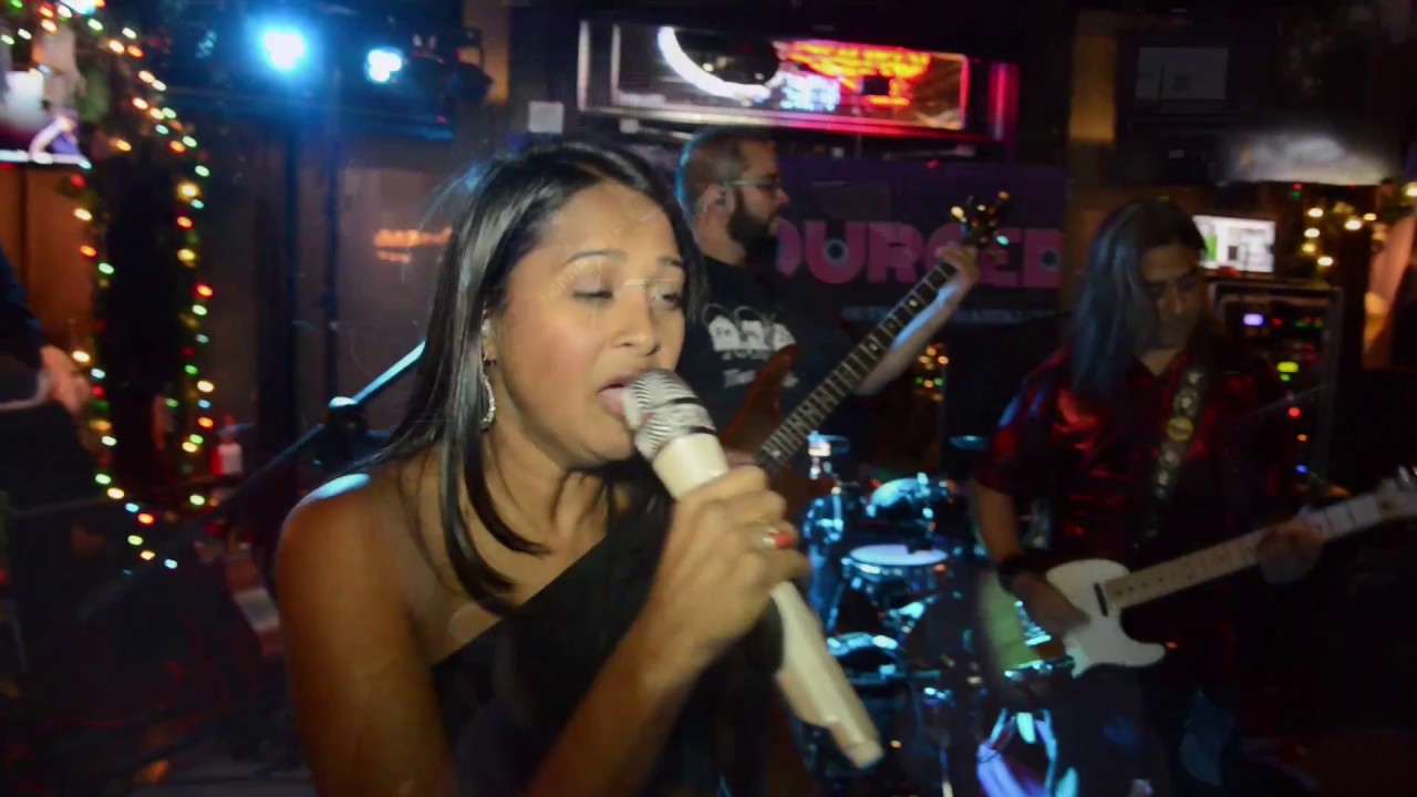 OUTSOURCED 2nd Set Show Dec'17 - YouTube