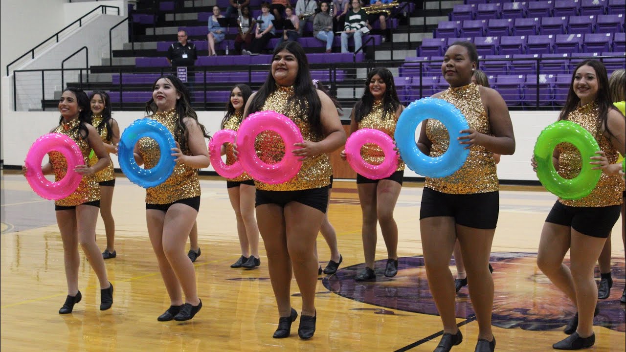 Disney Pep Rally (Teen Beach Movie) - YouTube
