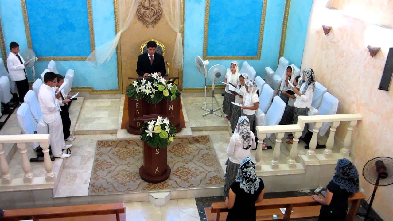 No es de todos. Coro de niños Lldm Murcia - YouTube