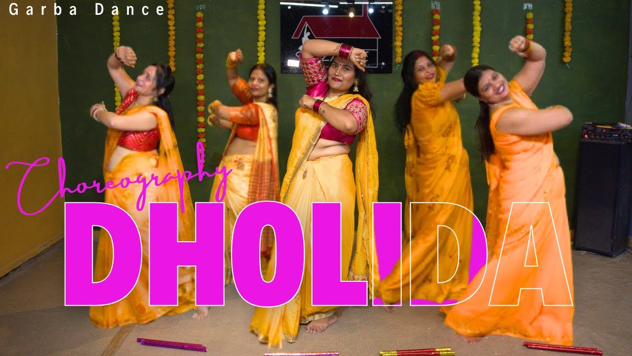 Dholida Garba Dance | Aarti Choreography | Sizzable School oF Dance ...