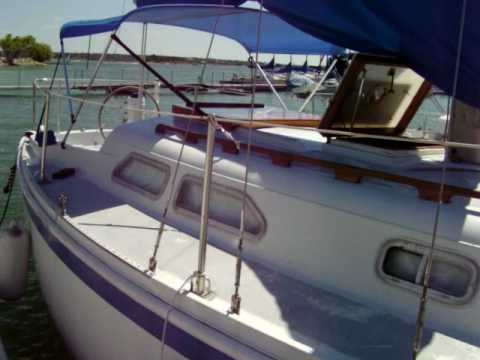 Sailboat Ericson 29 exterior - YouTube