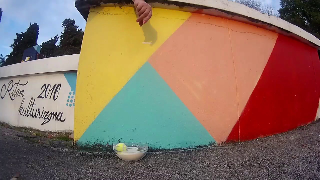 Fizika pokus (slobodni pad) - YouTube