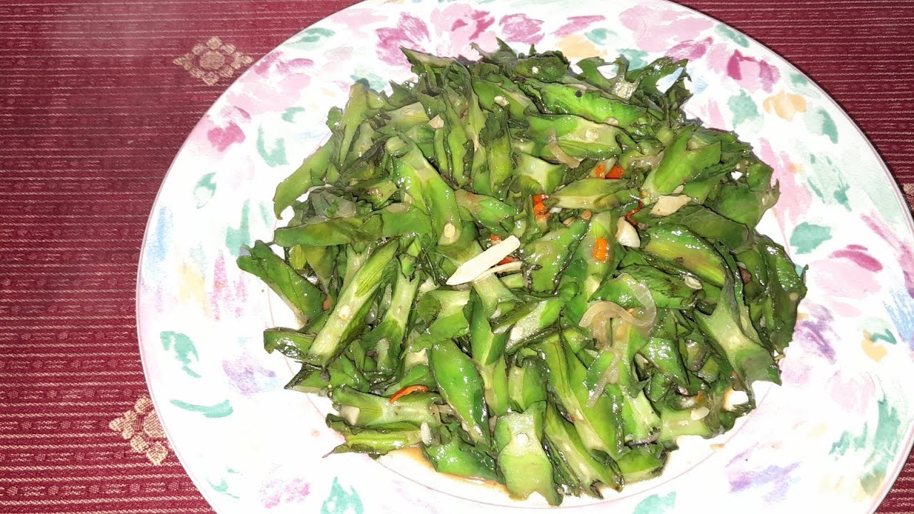 Stir=Fried Winged Bean/ Recipe - YouTube