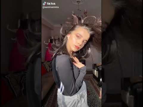 #tiktok #akım                                                         TİKTOK EN YENİ AKIM VİDOLAR !