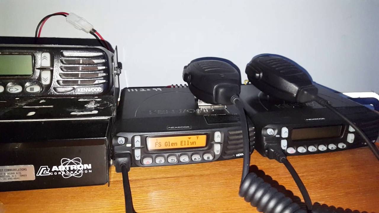 Kenwood NX-800H - School Bus Radio Chatter - First Student - YouTube