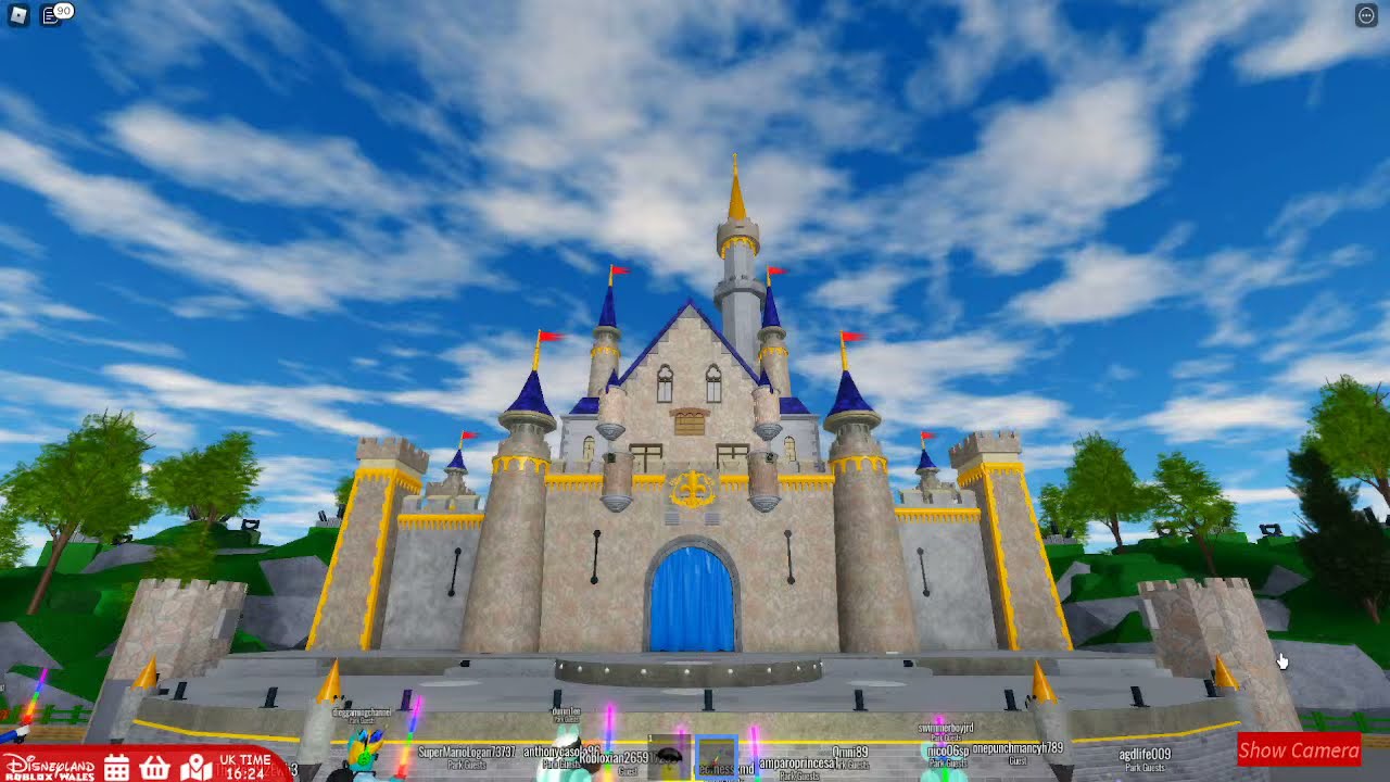 Summer Splash at Disneyland Wales! (ROBLOX) LIVE - YouTube