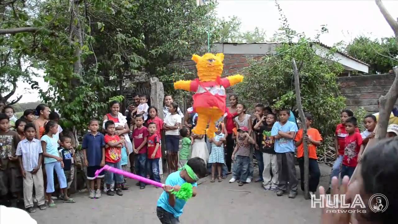 Hula Networks 2011 Pinata Nicaragua - YouTube