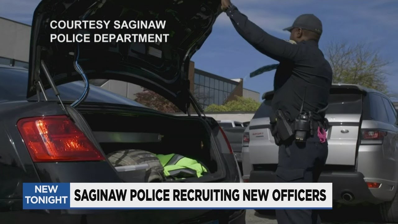 Saginaw Police Department actively looking for new officers - YouTube