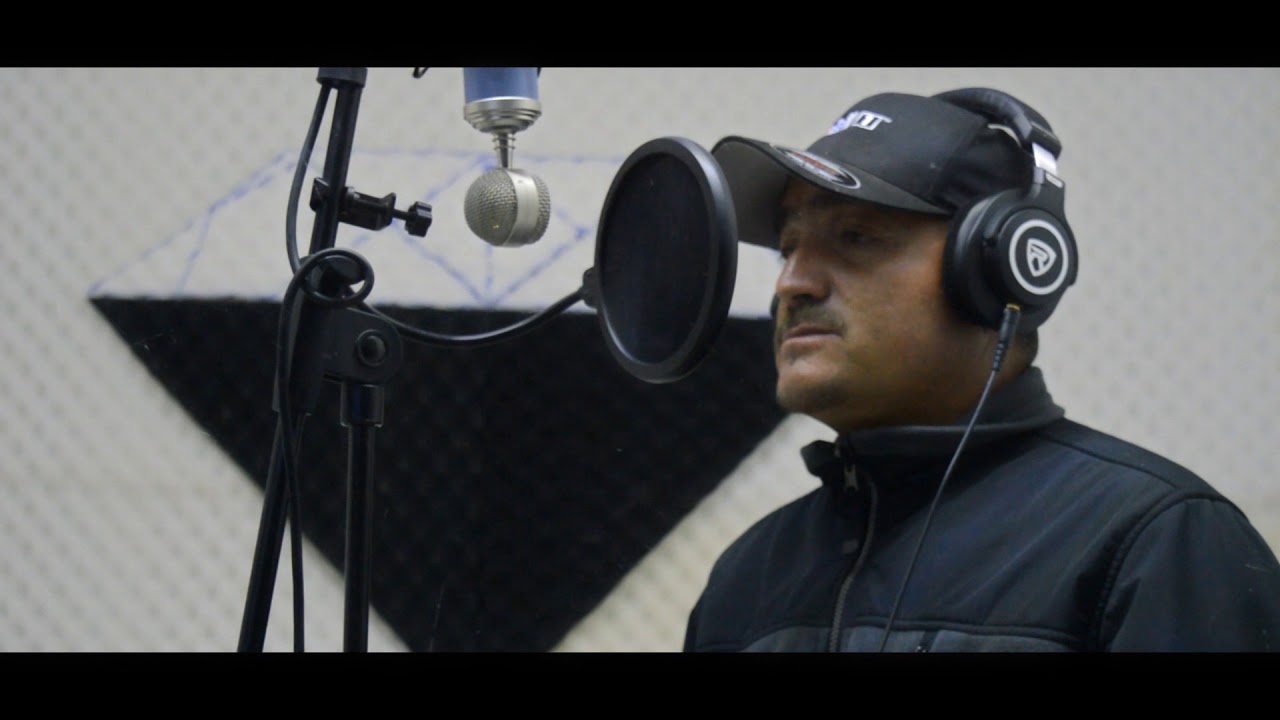 Pedro Ayala - Cover - El Columpio - Los Rieleros del Norte - YouTube