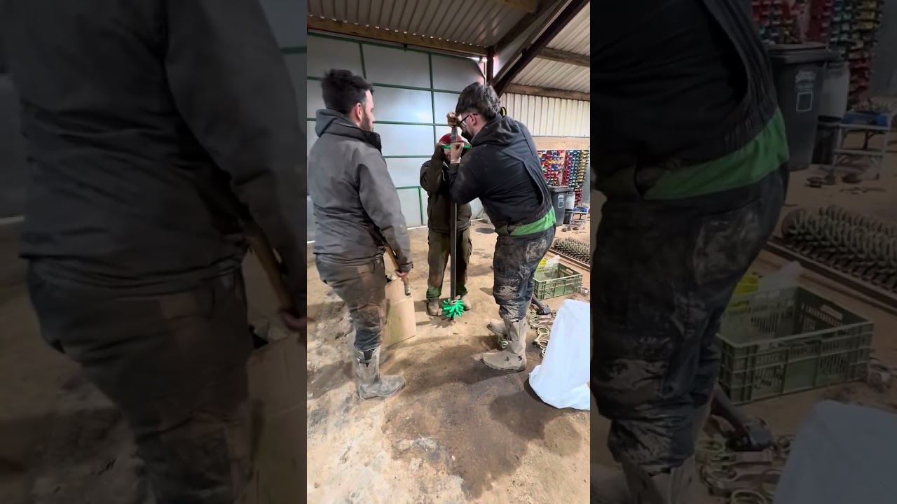 @SteveLeeAgri 2. 13/01/2025 maintenance day. George Moate bed former ...