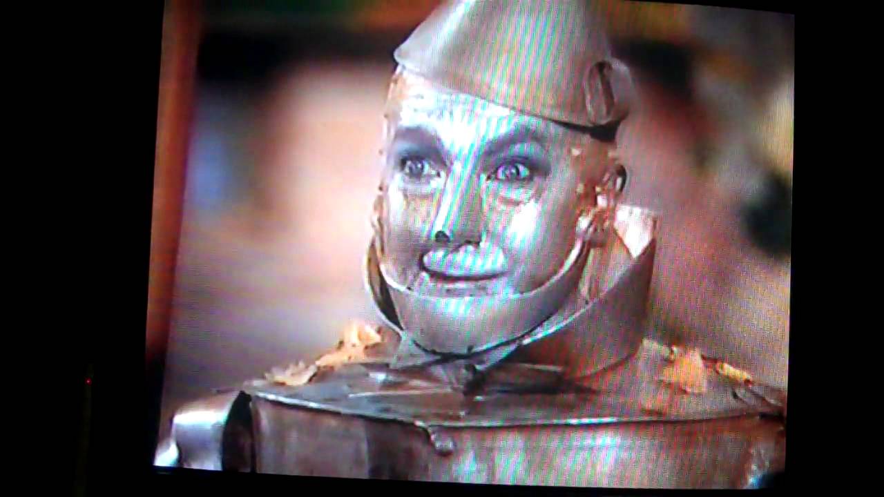 Opening to Willy Wonka & the Chocolate Factory 2001 VHS - YouTube