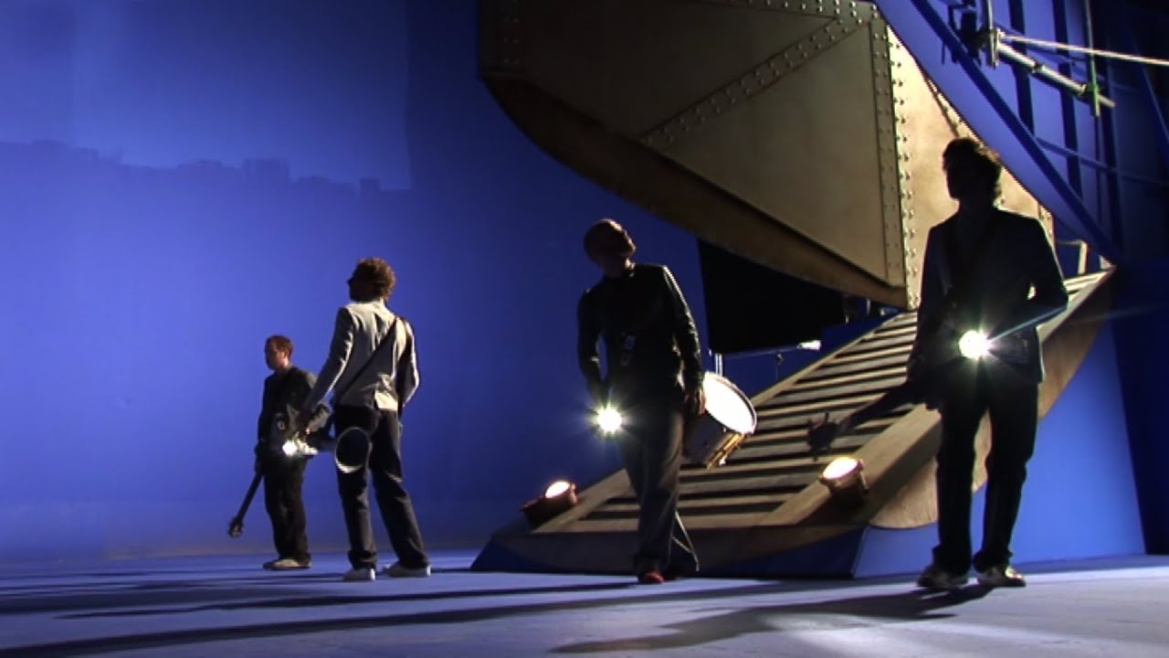 Coldplay - Talk Exclusive Video Footage (Behind the Scenes) - YouTube