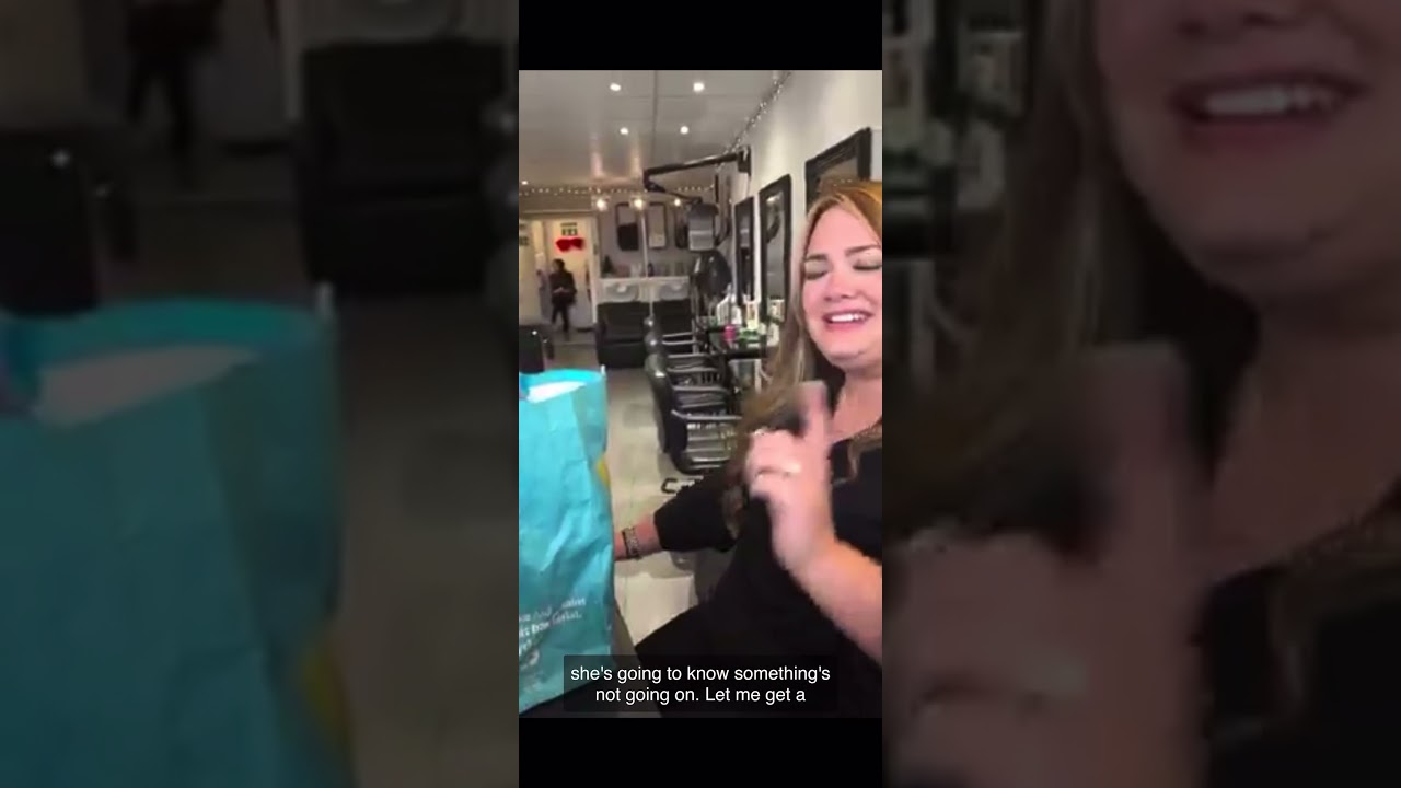 Smithy family nick dyes Jess hair - YouTube