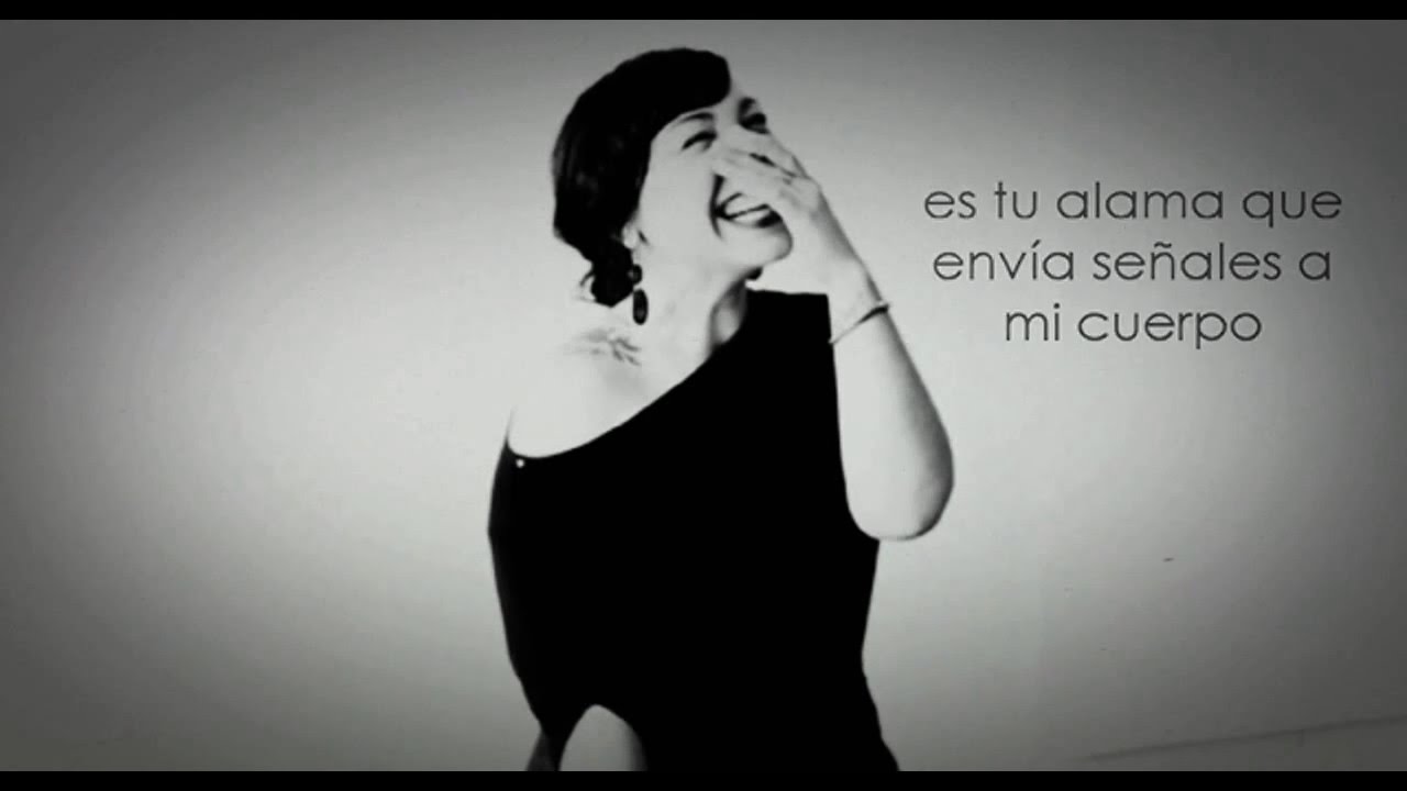 Carla Morrison - Eres Tu (Letra) - YouTube