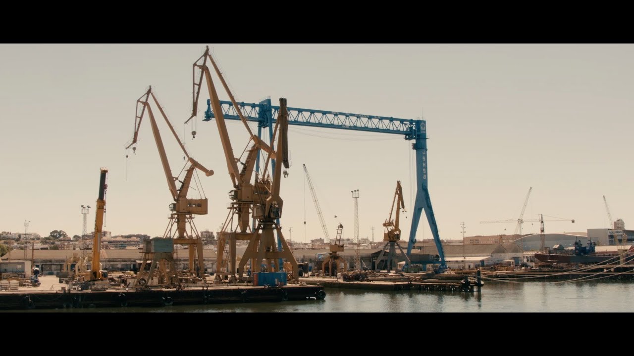 MUELLE 8 cortometraje - YouTube