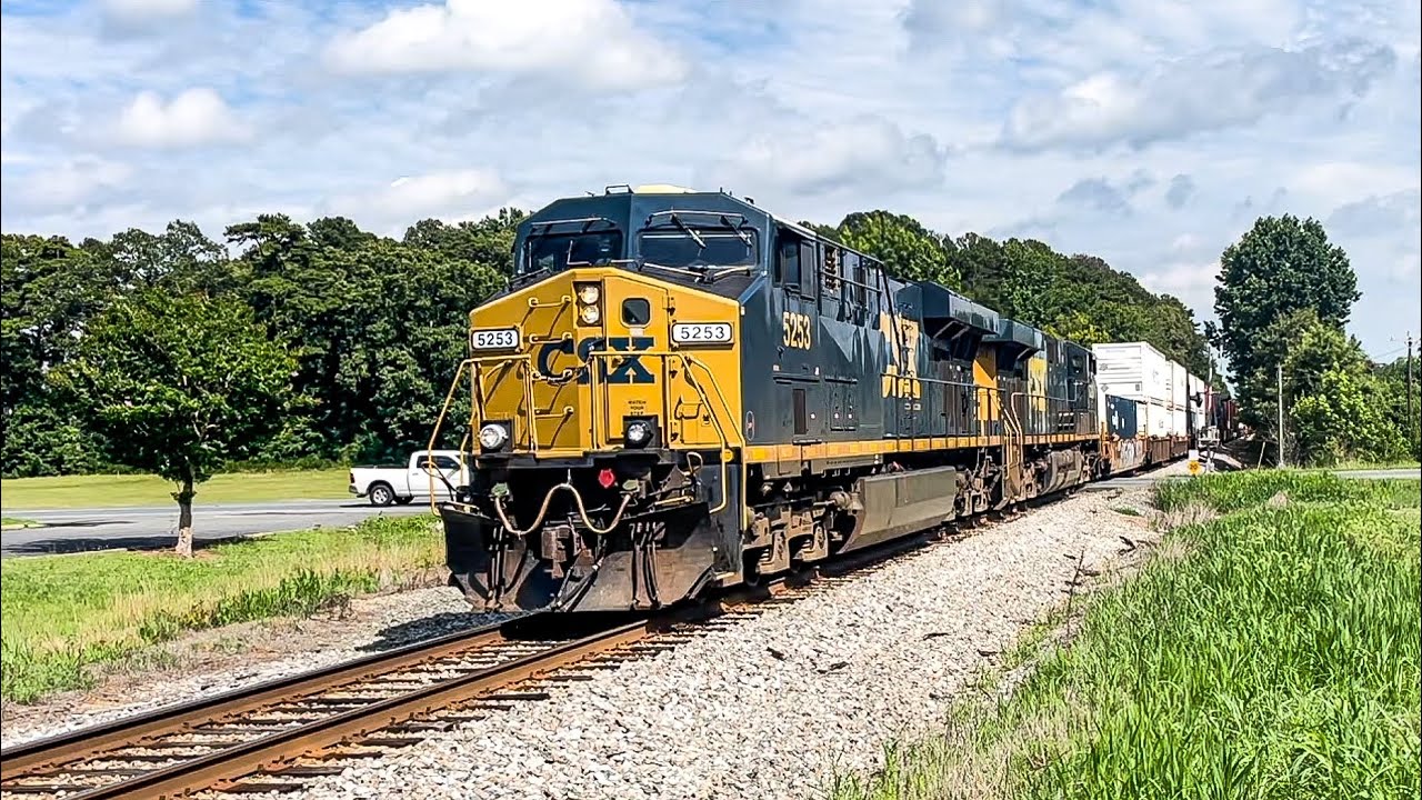 CSX Intermodal train I038-09 at MLK Boulevard in Monroe 7/10/23 - YouTube