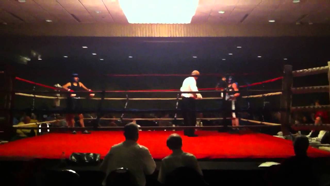 James boxing - YouTube